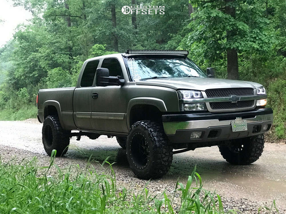 2003 Chevrolet Silverado 1500 with 20x12 -44 Moto Metal Mo985 and 35/12 ...