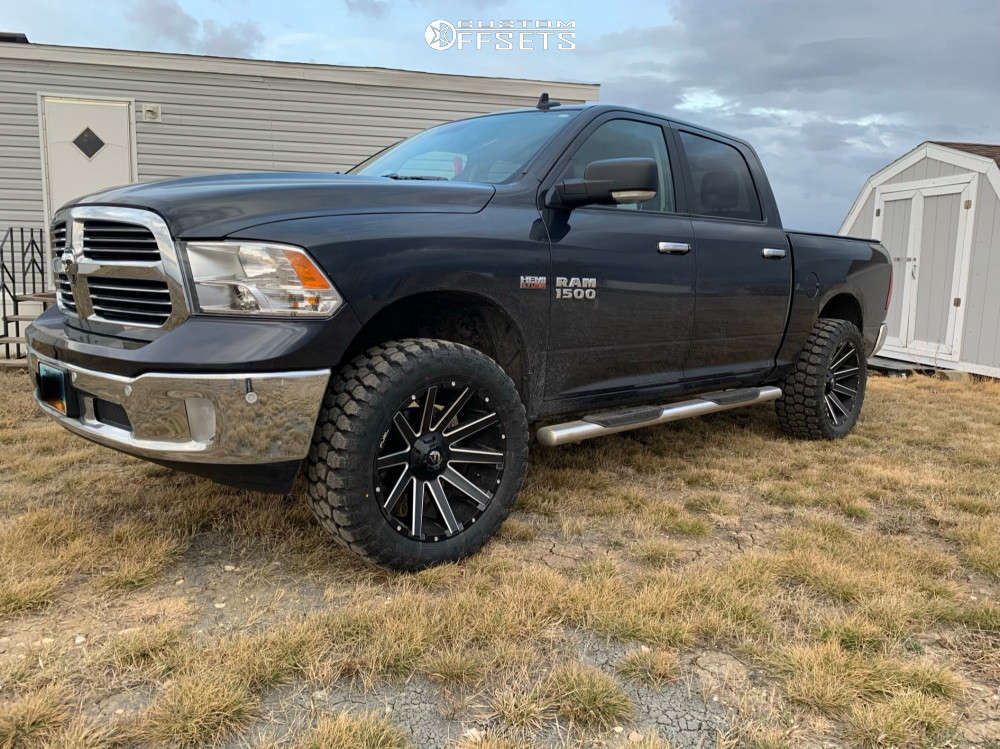 2017 Ram 1500 with 22x10 -19 Fuel Contra and 35/12.5R22 Ironman All ...