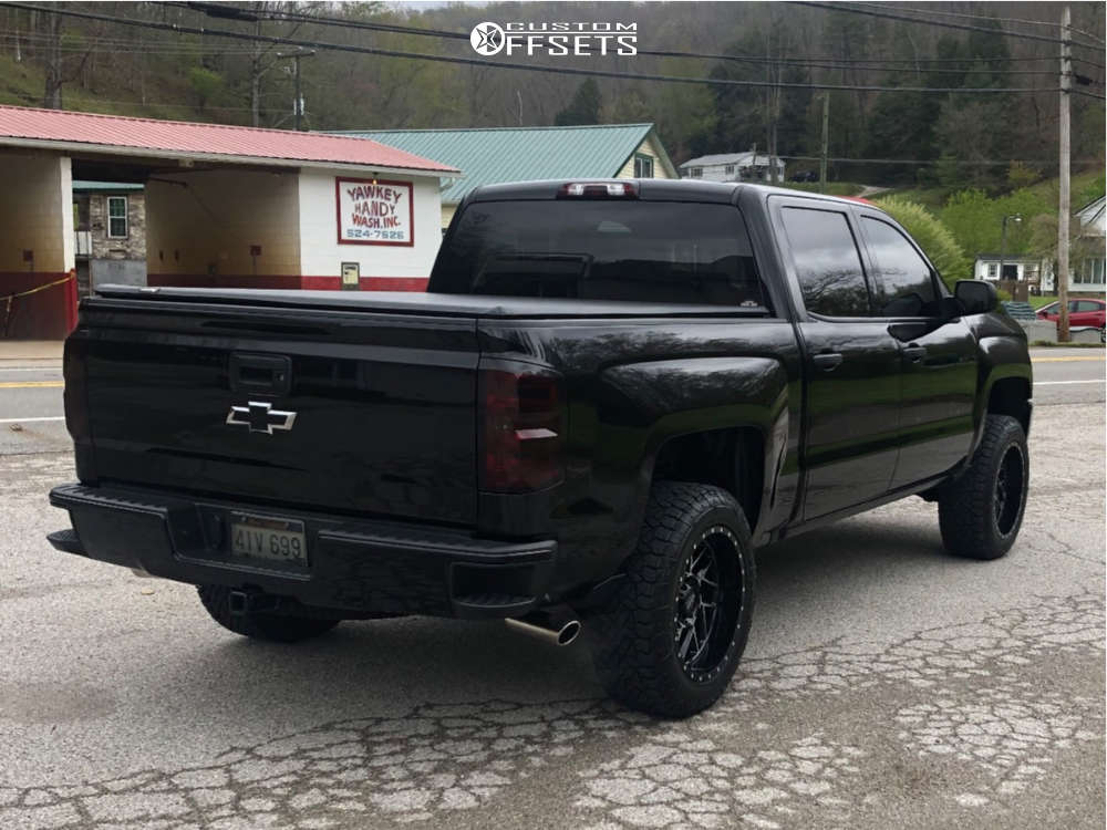 2018 Chevrolet Silverado 1500 with 20x10 -18 Moto Metal Mo985 and 285 ...