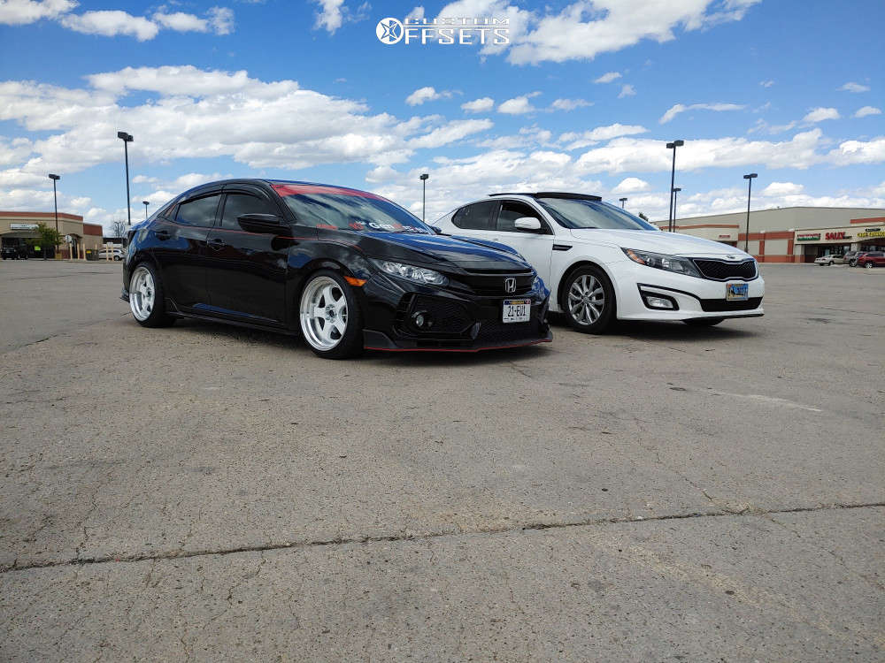 2017 Honda Civic with 18x9.5 25 JNC JNC017 and 225/35R18 Nitto NT555 G2 ...