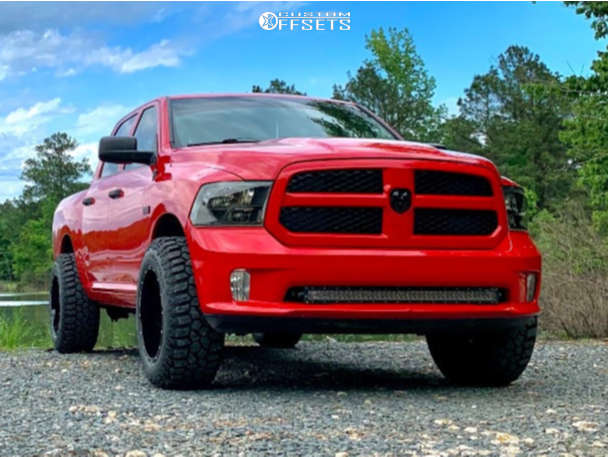 2013 Ram 1500 with 20x12 -44 Moto Metal Mo962 and 35/12.5R20 Cooper ...