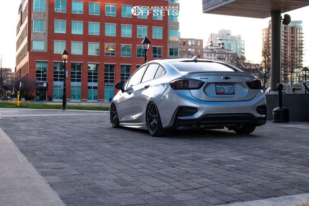2018 Chevrolet Cruze with 18x8 30 Fast Wheels Fc04 and 225/45R18 Kumho ...