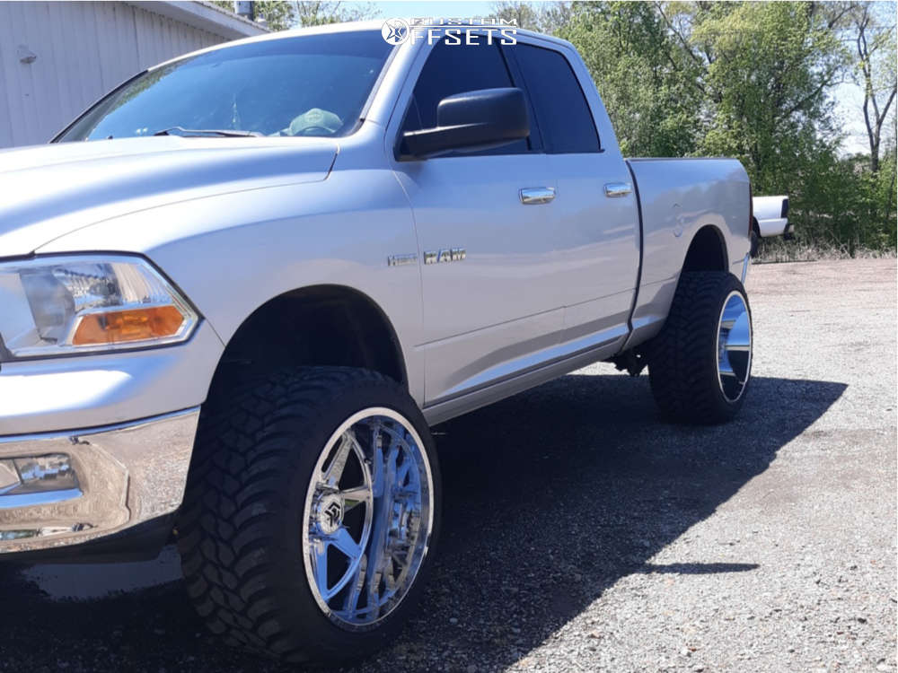 2010 Dodge Ram 1500 with 24x14 -76 Dropstars 655c and 35/13.5R24 AMP ...