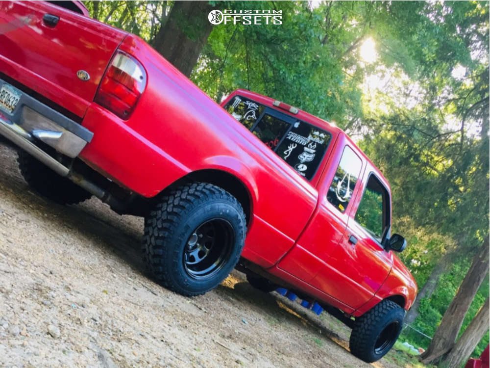 2001 Ford Ranger with 15x10 -44 Pro Comp 51 and 235/75R15 Forceum M/t ...