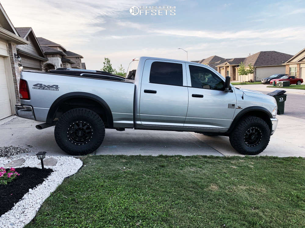 2018 Ram 2500 with 17x8.5 25 Method The Standard and 37/13.5R17 Nitto ...