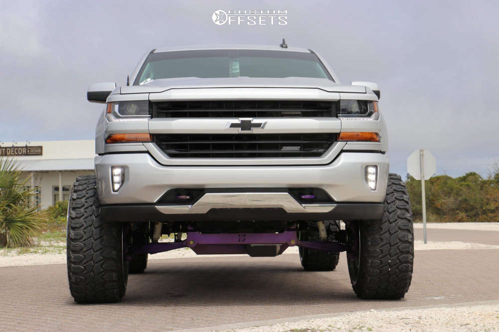2018 Chevrolet Silverado 1500 with 26x14 -76 RBP 80r and 37/13.5R26 ...