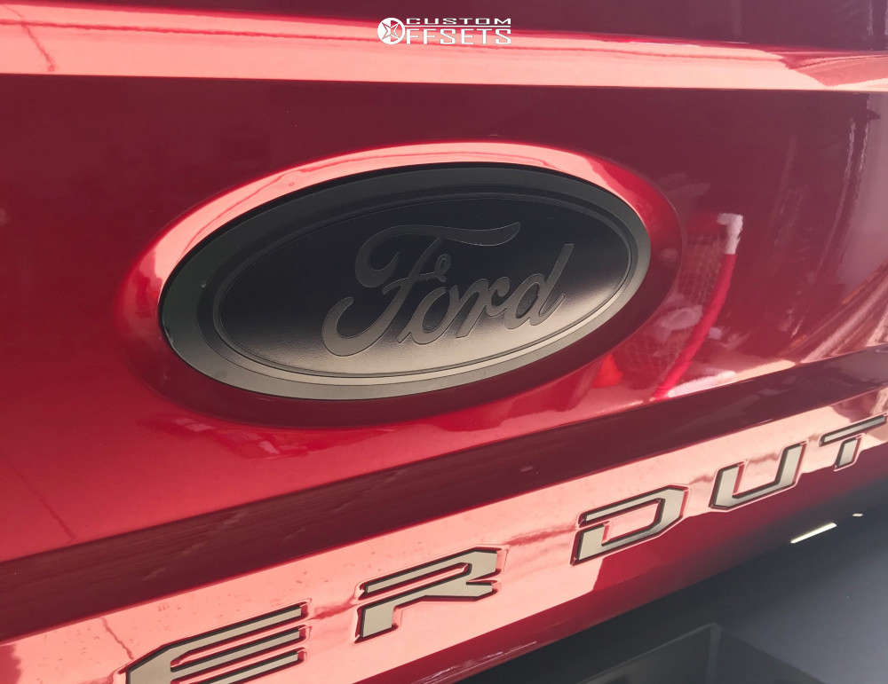 2019 Ford F-250 Super Duty with 20x12 -44 Fuel Vortex and 38/13.5R20 ...