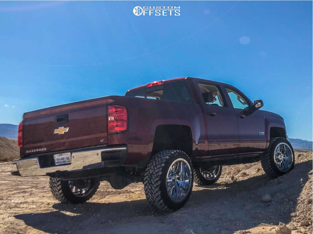 2017 Chevrolet Silverado 1500 with 22x12 -44 RBP 75r and 33/12.5R22 ...