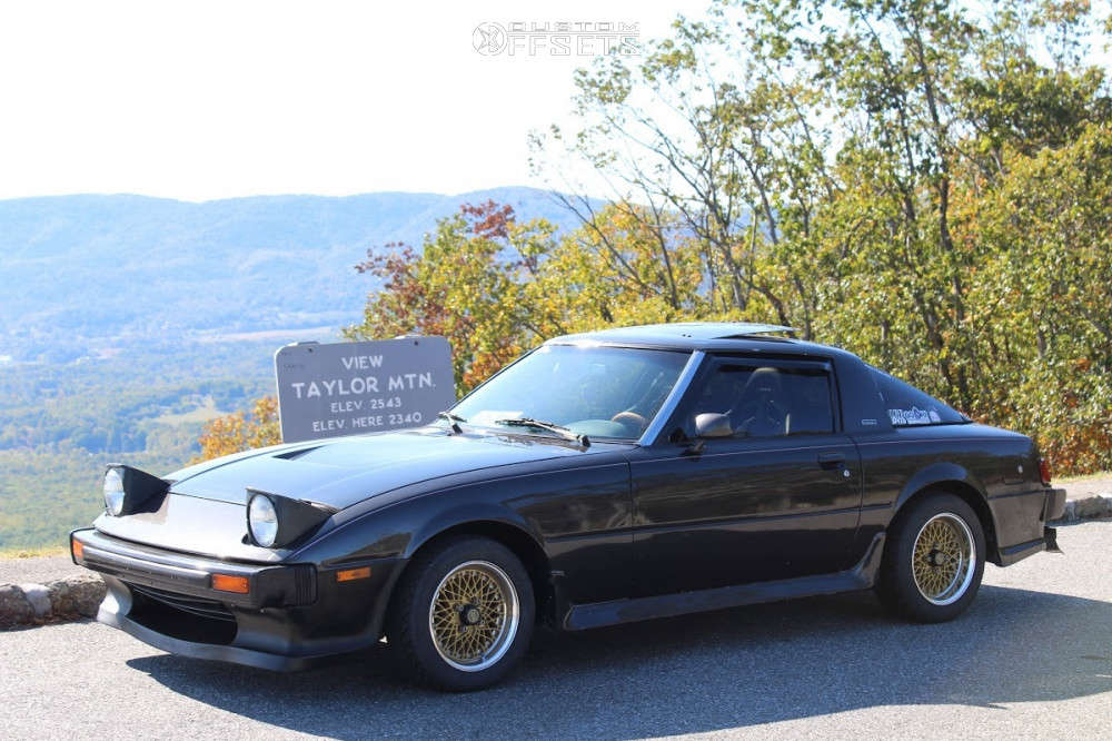 1979 Mazda RX-7 with 14x7 11 SSR Reverse Mesh and 185/55R14 Federal ...
