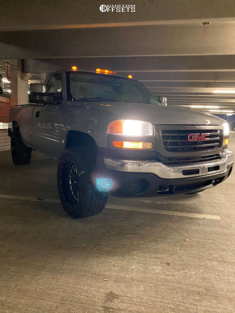 2005 GMC Sierra 2500 HD with 20x10 -18.542 American Offroad A105 and 33 ...