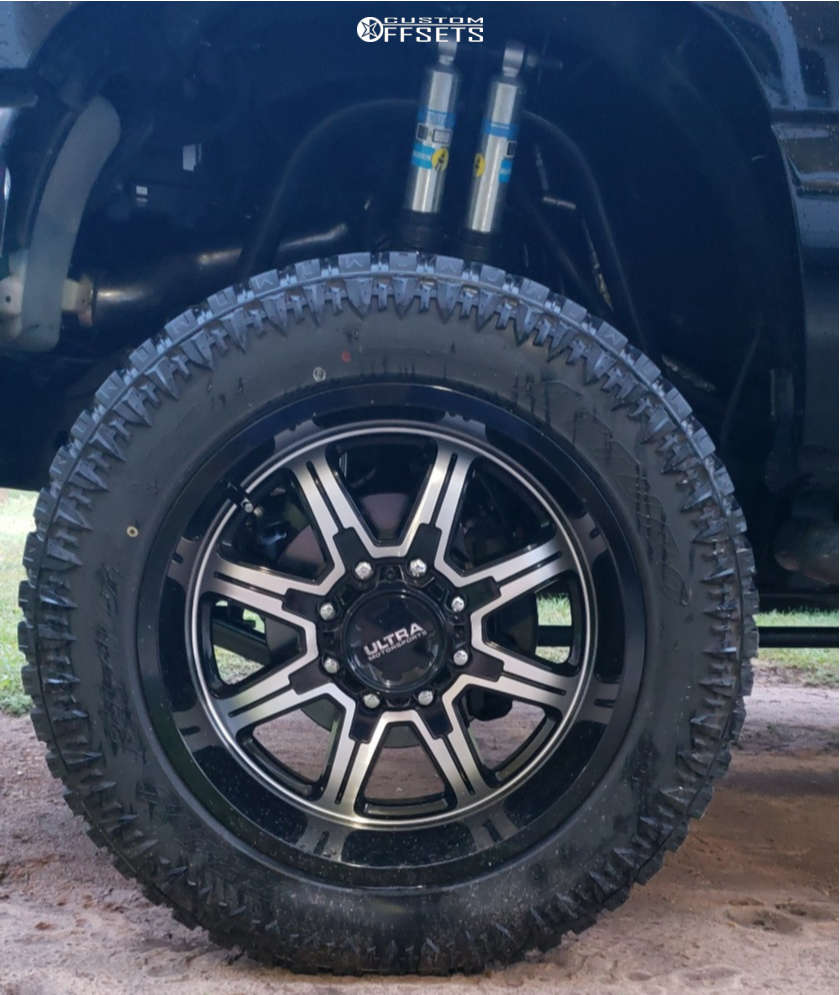 2005 Chevrolet Silverado 2500 HD with 20x10 -25 Ultra Menace and 33/12 ...