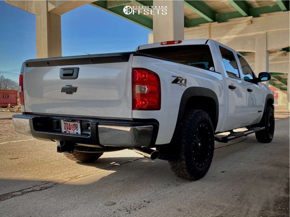 2008 Chevrolet Silverado 1500 with 18x9 -12 Dropstars 645b and 285 ...