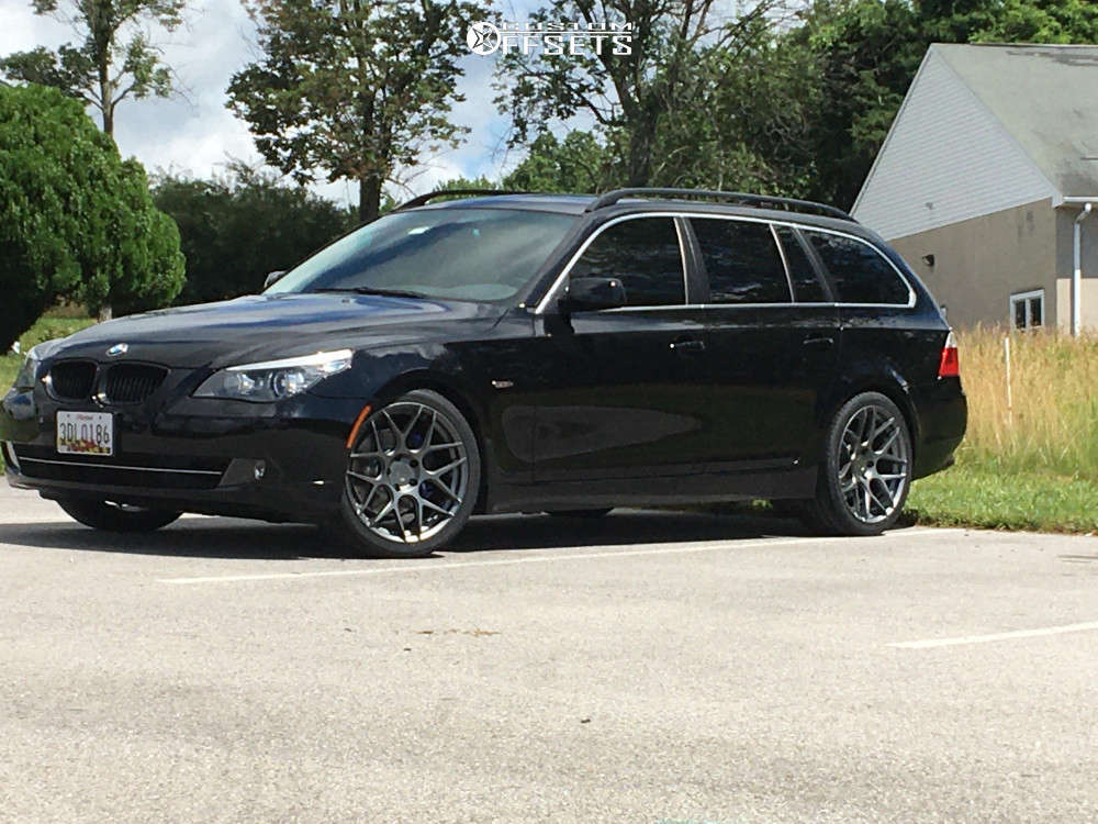 2008 BMW 535xi with 19x8.5 35 Aodhan LS002 and 235/40R19 Continental ...