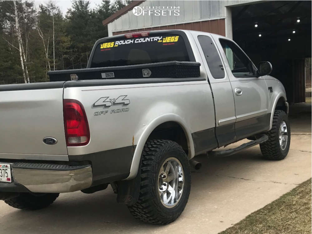 2000 Ford F-150 with 18x10 -24 Moto Metal Mo962 and 33/12.5R18 Kanati ...