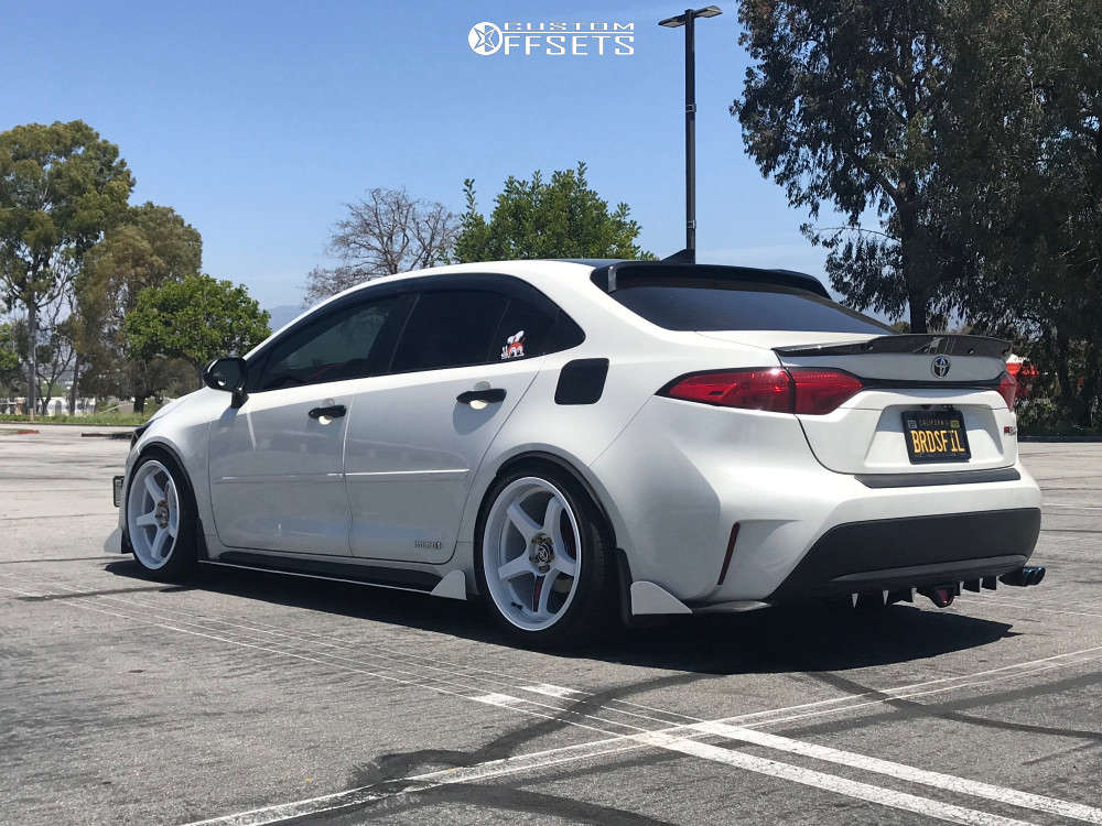 2020 Toyota Corolla with 18x9.5 36 AVID1 AV28 and 235/40R18 Lionhart Lh ...