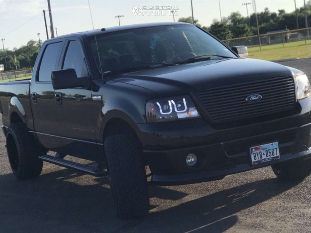 2007 Ford F-150 with 22x12 -44 Steel Off-Road Sd110 and 33/12.5R22 ...