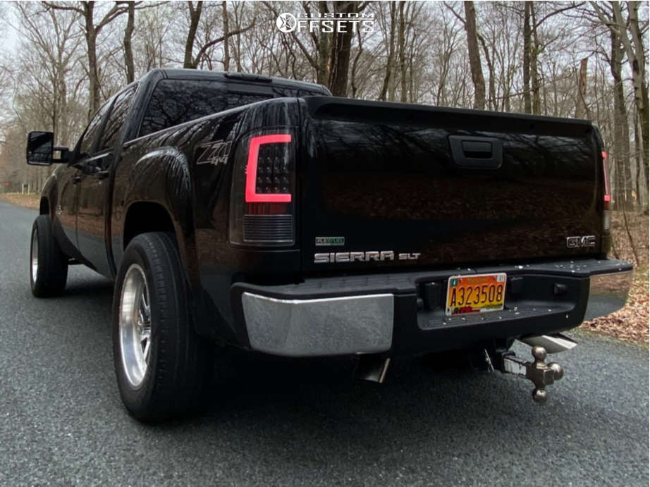 2010 GMC Sierra 1500 with 20x9 0 American Force Spirit Ss and 275/60R20 ...