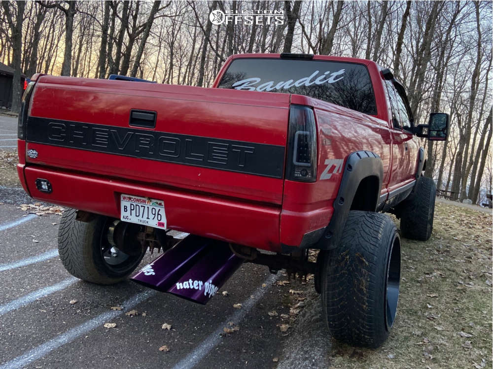 1995 Chevrolet K1500 with 22x14 -76 Dropstars 654mb and 305/45R22 ...