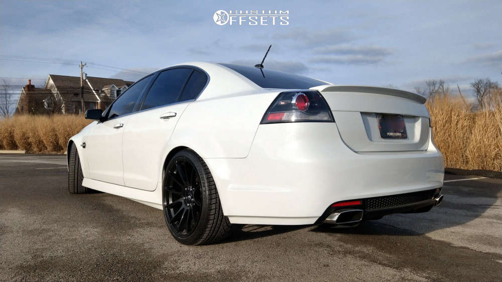 2009 Pontiac G8 with 20x9 40 MRR Gf6 and 265/40R20 Continental Extreme ...