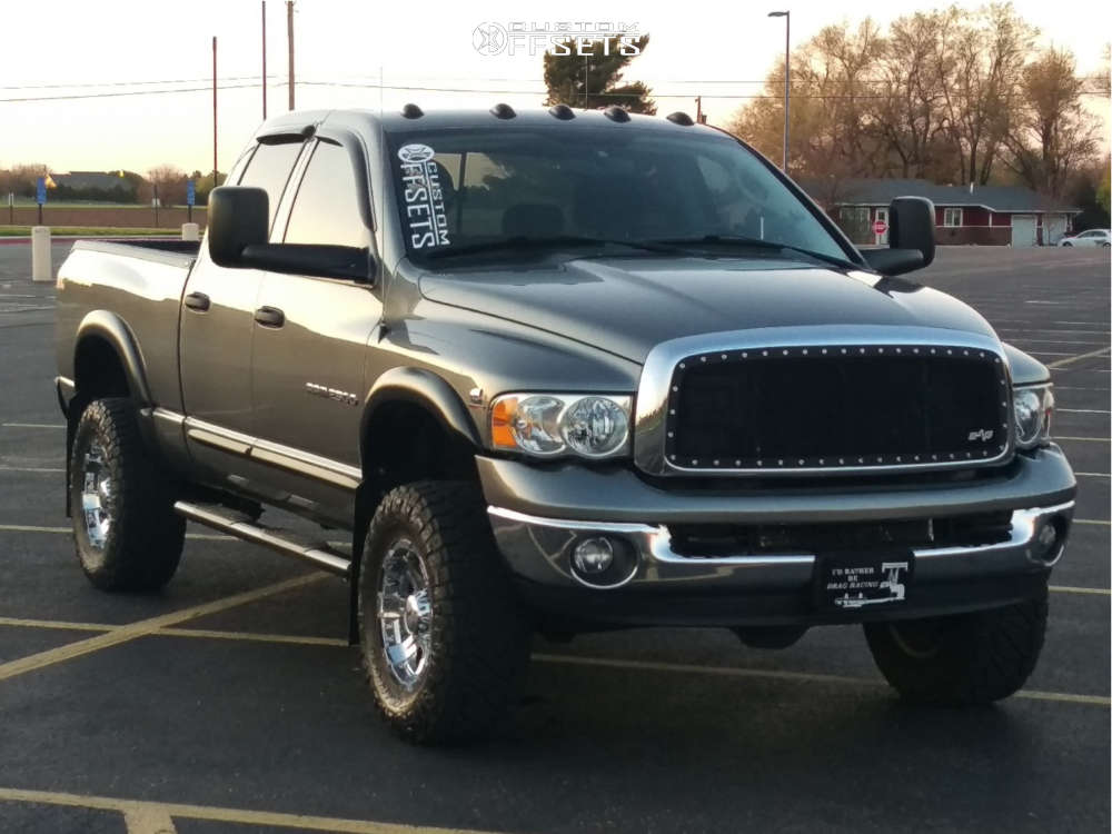 2005 Dodge Ram 2500 with 17x9 -12 Raceline Raptor and 33/12.5R17 Nitto ...
