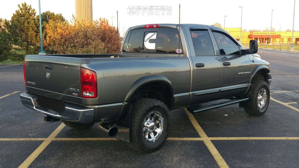 2005 Dodge Ram 2500 with 17x9 -12 Raceline Raptor and 33/12.5R17 Nitto ...