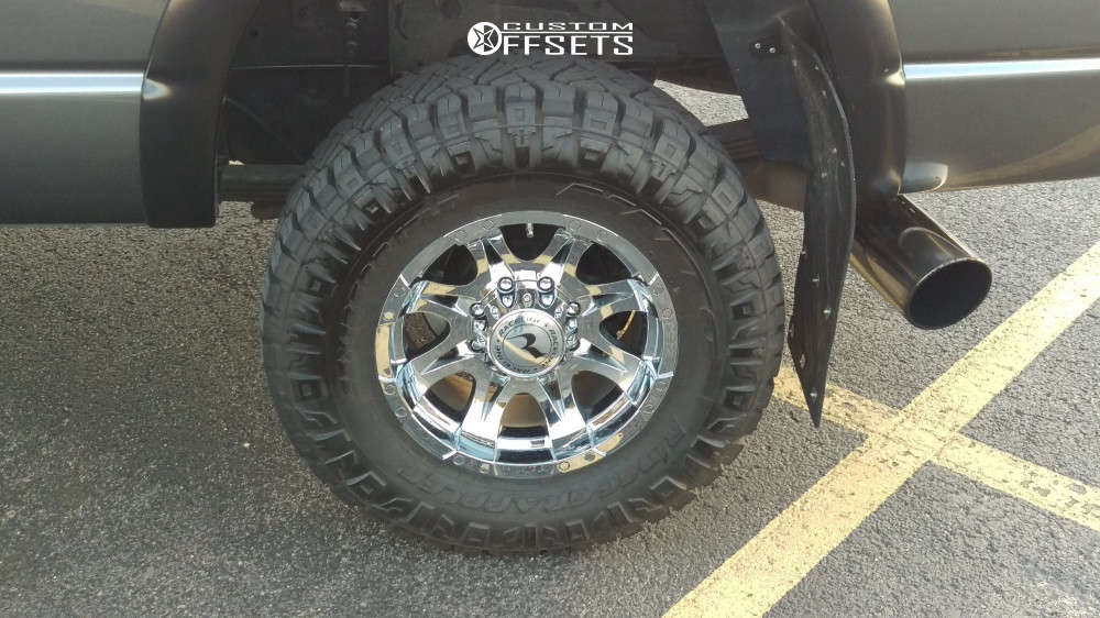 2005 Dodge Ram 2500 with 17x9 -12 Raceline Raptor and 33/12.5R17 Nitto ...