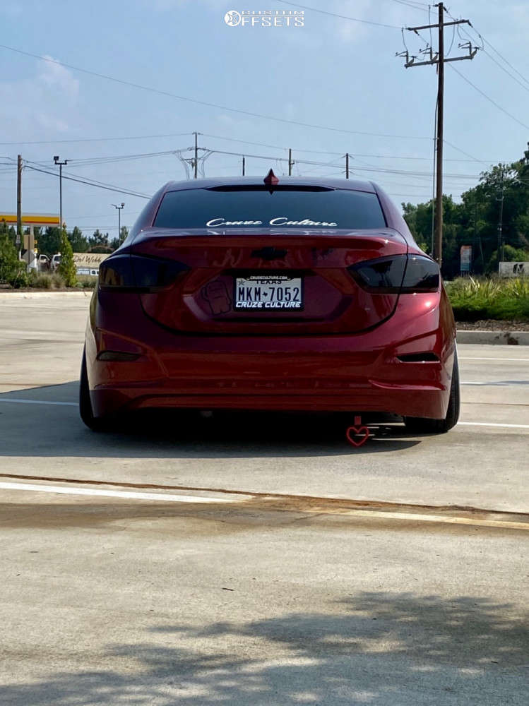 2017 Chevrolet Cruze with 18x9.5 35 Aodhan Ds07 and 215/35R18 Lexani ...