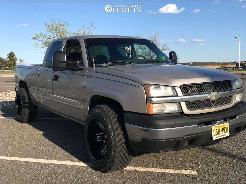 2005 Chevrolet Silverado 1500 with 20x12 -51 Vision Razor and 33/12 ...