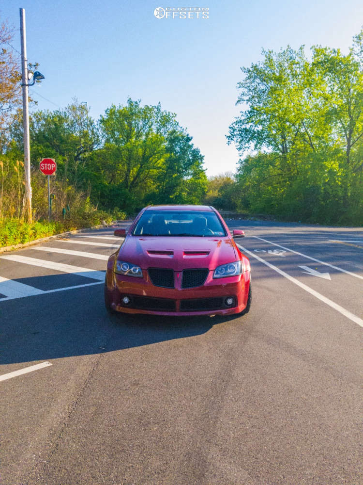 2009 Pontiac G8 with 19x8.5 30 Advanti Racing Bello and 245/40R19 ...