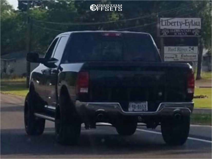 2016 Ram 1500 with 20x12 -51 Vision Razor and 35/12.5R20 Mud Claw ...