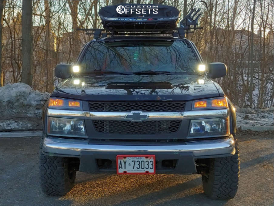 2008 Chevrolet Colorado with 15x8 -6 Pro Comp 52 and 31/10.5R15 ...