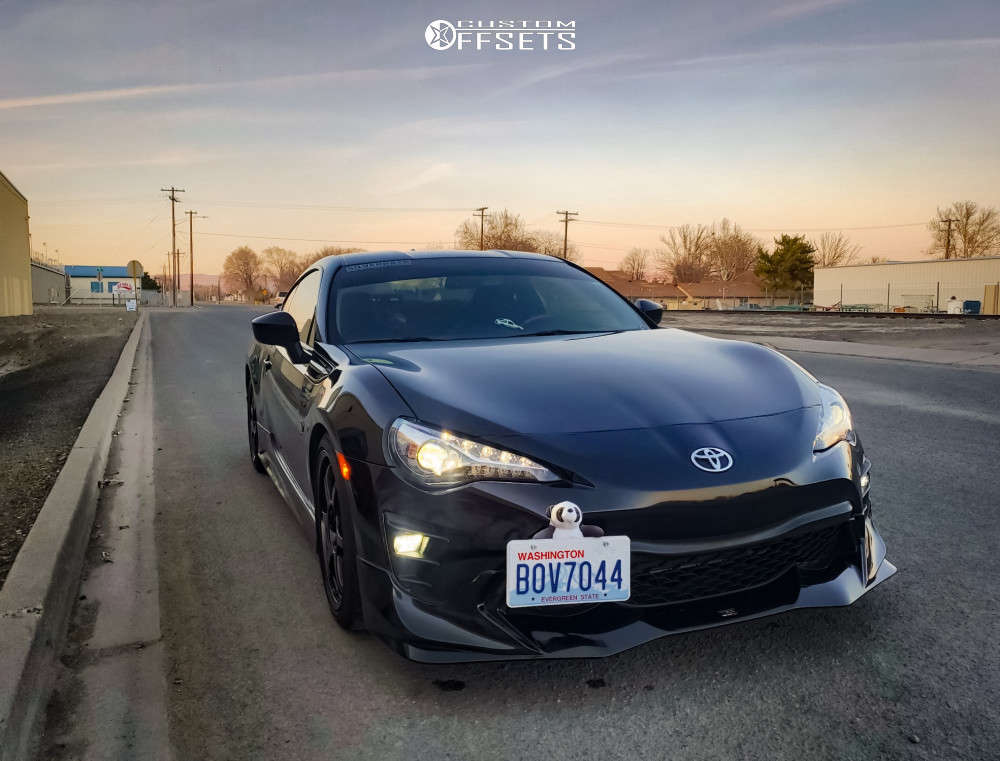 2019 Toyota 86 with 18x9.5 43 SSR Type C and 225/40R18 Bridgestone ...