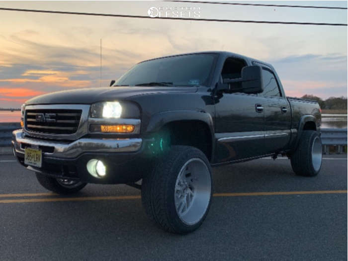 2004 GMC Sierra 1500 with 22x12 -44 XF Forged Xfx-304 and 305/40R22 ...