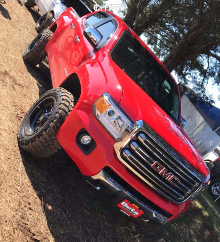 2018 GMC Canyon with 18x9 -12 Fuel Stroke and 275/70R18 BFGoodrich Mud ...