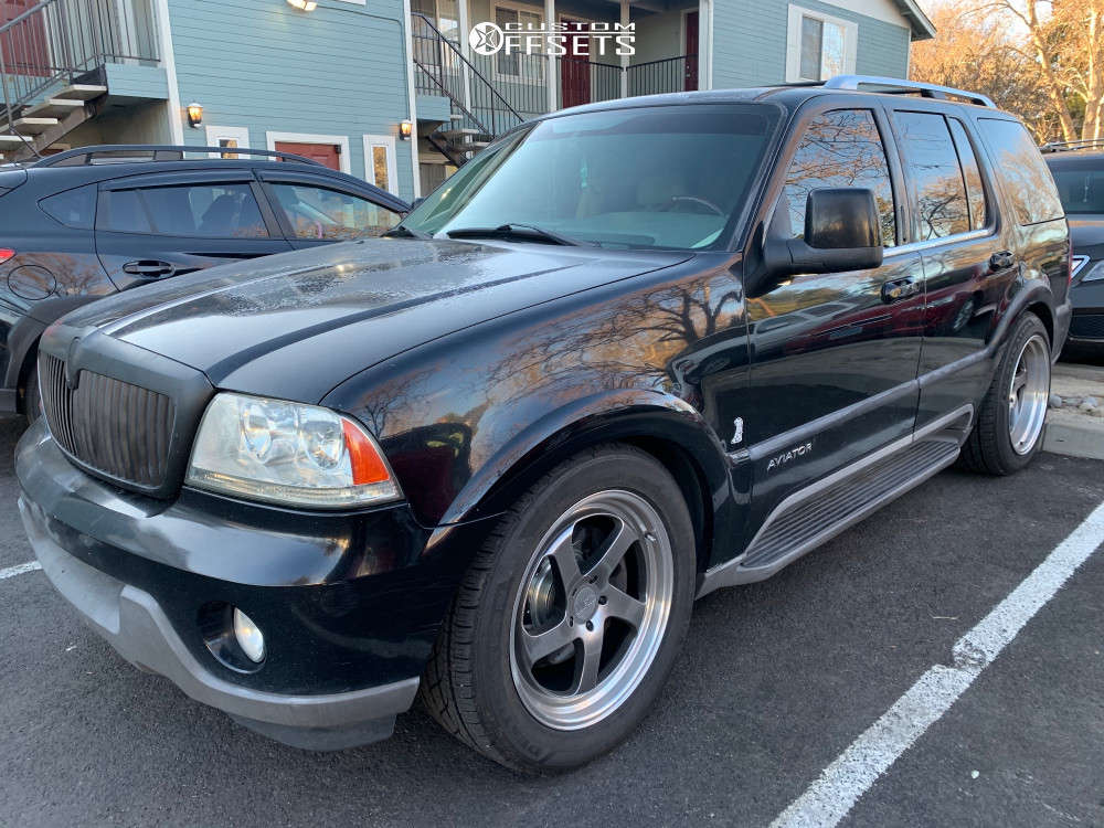 2003 Lincoln Aviator with 20x8.5 35 F1R F28 and 265/50R20 Firestone ...