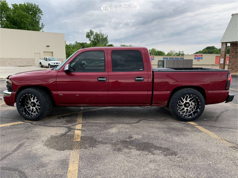 2007 GMC Sierra 1500 Classic with 20x12 -44 TIS 544MB and 305/50R20 ...