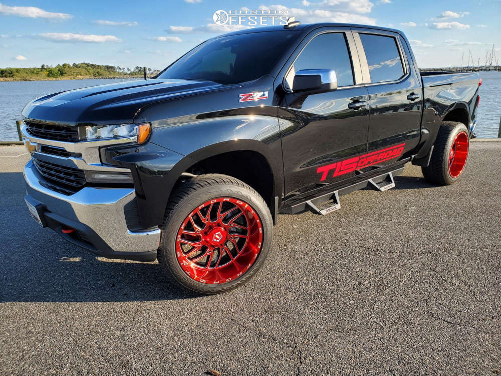2020 Chevrolet Silverado 1500 with 22x12 -44 TIS 544RM and 305/45R22 ...