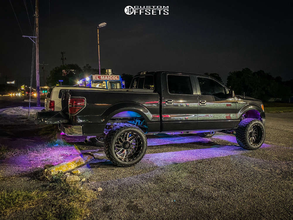 2014 Ford F-150 with 22x12 -44 TIS 544MB and 35/13.5R22 AMP Mud Terrain ...