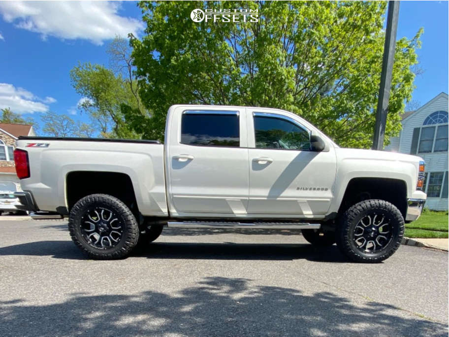 2015 Chevrolet Silverado 1500 with 20x10 -18 Rough Country Series 93 ...