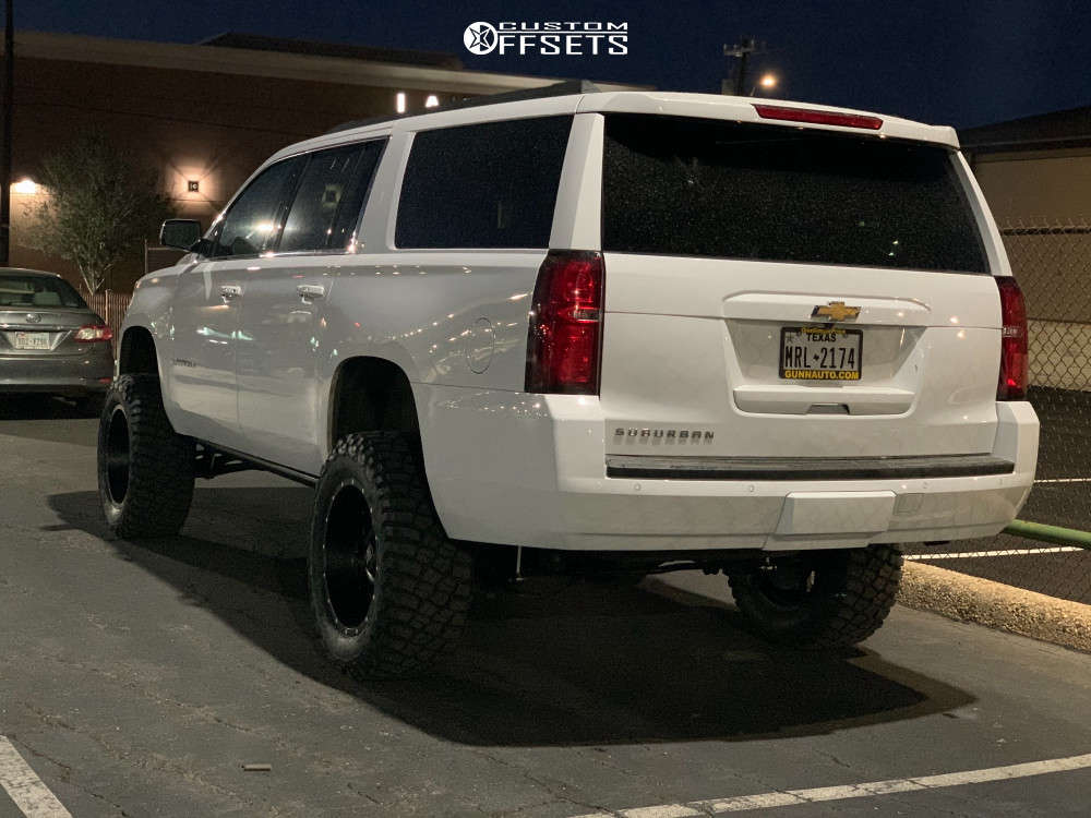 2019 Chevrolet Suburban with 20x10 -26 XD Xd820 and 35/12.5R20 ...