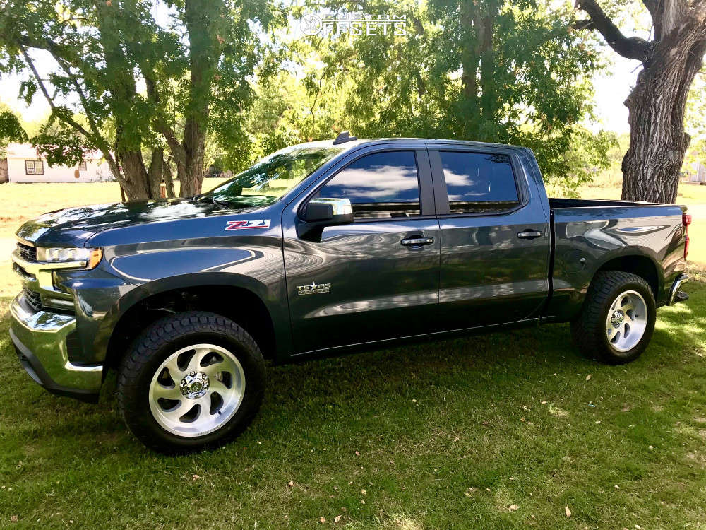2019 Chevrolet Silverado 1500 with 20x10 -19 Monster Offroad M19 and ...