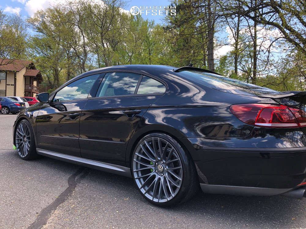 2014 Volkswagen CC with 20x8.5 35 INOVIT Sonic and 225/35R20 Federal ...