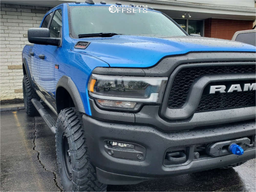 2020 Ram 2500 with 17x8.5 0 Method Mr315 and 37/12.5R17 Toyo Tires Open ...