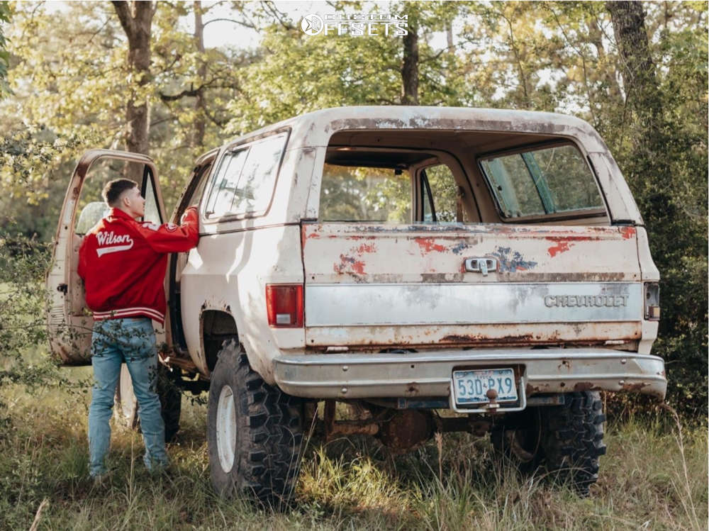 1977 Chevrolet K5 Blazer with 16x7 -13 Cragar 310 and 38/12.5R16 Super Swamper Tsl Bogger and ...