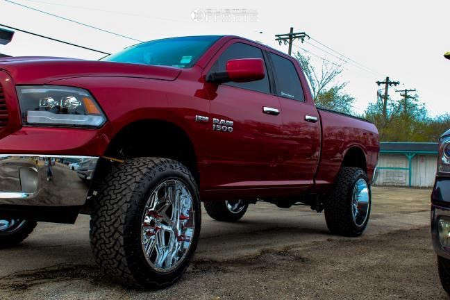 2015 Ram 1500 with 22x12 -51 Vision Spyder and 35/12.5R22 Venom Power ...