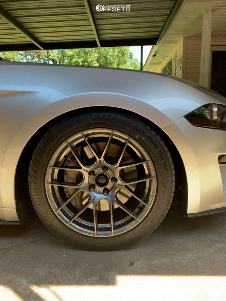 2018 Ford Mustang with 18x9.5 35 Aodhan Ah-x and 255/45R18 Accelera Phi ...