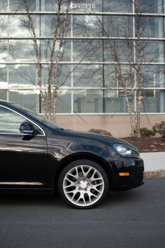 2014 Volkswagen Jetta with 18x8 34 OEM Wheels Style 197 and 215/35R18 ...