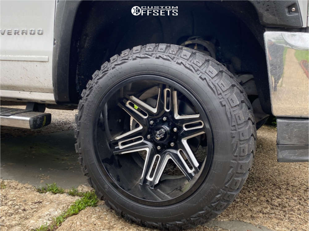 2018 Chevrolet Silverado 1500 with 20x12 -51 Vision Razor and 33/12 ...