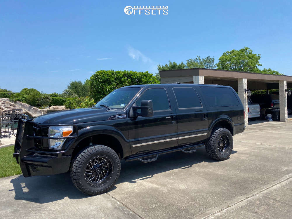 2004 Ford Excursion with 20x10 -18 Fuel Triton and 35/12.5R20 Nitto ...
