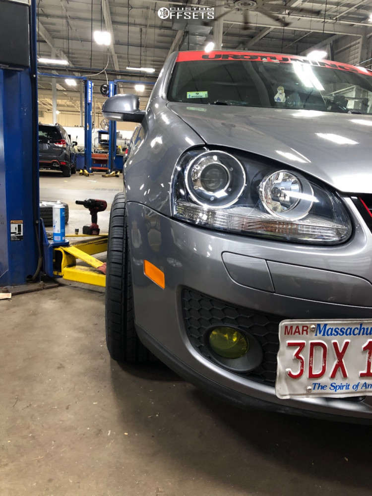 2007 Volkswagen GTI with 17x8.5 20 ESM Esm-004m and 245/45R17 Milestar ...